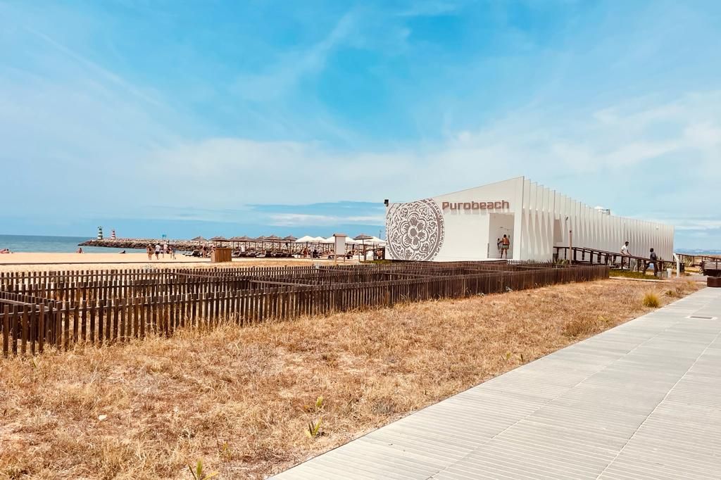 Restaurant Review: Puro Beachclub - The Portugal News